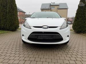 Balts Ford Fiesta 2010 Kauņa, ar dzinēja tilpumu 1.20 L un nobraukumu 200 tūkst. km par 2500 €, foto 2 vietnē AUTOMOTO.COM.LV