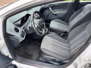 Balts Ford Fiesta 2010 Kauņa, ar dzinēja tilpumu 1.20 L un nobraukumu 200 tūkst. km par 2500 €, foto 10 vietnē AUTOMOTO.COM.LV