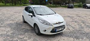 Balts Ford Fiesta 2011 Viļņa, ar dzinēja tilpumu 1.40 L un nobraukumu 250 tūkst. km par 1300 €, foto 5 vietnē AUTOMOTO.COM.LV