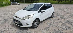 Balts Ford Fiesta 2011 Viļņa, ar dzinēja tilpumu 1.40 L un nobraukumu 250 tūkst. km par 1300 €, foto 16 vietnē AUTOMOTO.COM.LV