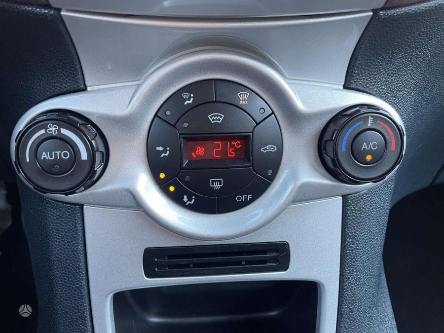 Balts Ford Fiesta 2011 Marijampole, ar dzinēja tilpumu 1.40 L un nobraukumu 191 tūkst. km par 3750 €, foto 25 vietnē AUTOMOTO.COM.LV