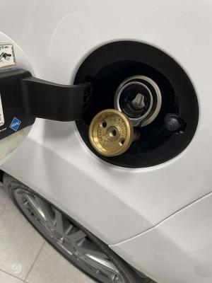 Balts Ford Fiesta 2011 Marijampole, ar dzinēja tilpumu 1.40 L un nobraukumu 191 tūkst. km par 3750 €, foto 31 vietnē AUTOMOTO.COM.LV
