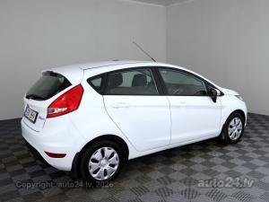 Balts Ford Fiesta 2012 Tallina, ar dzinēja tilpumu 1.20 L un nobraukumu 149 tūkst. km par 2299 €, foto 4 vietnē AUTOMOTO.COM.LV