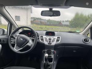 Balts Ford Fiesta 2012 Viļņa, ar dzinēja tilpumu 1.40 L un nobraukumu 302 tūkst. km par 2900 €, foto 10 vietnē AUTOMOTO.COM.LV