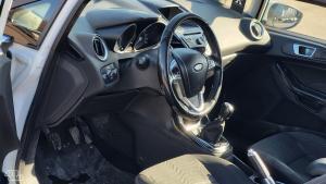 Balts Ford Fiesta 2013 Alīta, ar dzinēja tilpumu 1.60 L un nobraukumu 398 tūkst. km par 1700 €, foto 8 vietnē AUTOMOTO.COM.LV