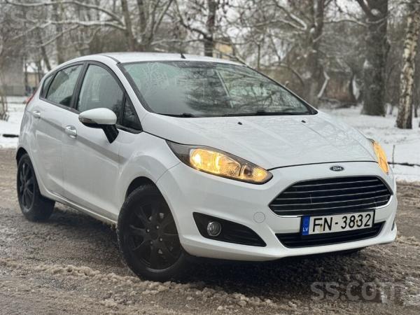 White Ford Fiesta 2015 in Riga, with an engine capacity of 1.50 L and mileage of 155 thousand km for 4499 €, photo 1 on AUTOMOTO.COM.LV