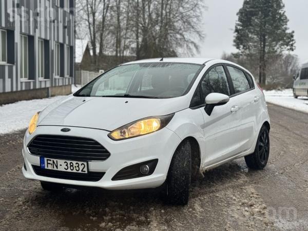 White Ford Fiesta 2015 in Riga, with an engine capacity of 1.50 L and mileage of 155 thousand km for 4499 €, photo 2 on AUTOMOTO.COM.LV