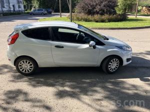 White Ford Fiesta 2015 in Ludza, with an engine capacity of 1.50 L and mileage of 220 thousand km for 3950 €, photo 5 on AUTOMOTO.COM.LV