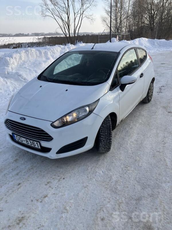 White Ford Fiesta 2015 in Ludza, with an engine capacity of 1.50 L and mileage of 220 thousand km for 3150 €, photo 3 on AUTOMOTO.COM.LV