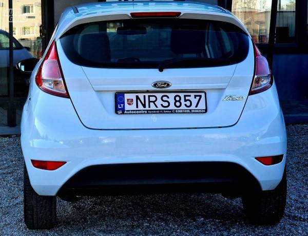 Balts Ford Fiesta 2015 Kretinga, ar dzinēja tilpumu 1.50 L un nobraukumu 133 tūkst. km par 3399 €, foto 3 vietnē AUTOMOTO.COM.LV