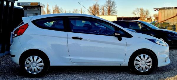 Balts Ford Fiesta 2015 Kretinga, ar dzinēja tilpumu 1.50 L un nobraukumu 133 tūkst. km par 3399 €, foto 7 vietnē AUTOMOTO.COM.LV