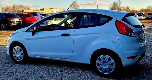 Balts Ford Fiesta 2015 Kretinga, ar dzinēja tilpumu 1.50 L un nobraukumu 133 tūkst. km par 3399 €, foto 8 vietnē AUTOMOTO.COM.LV