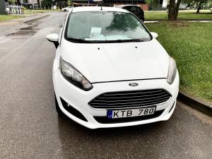 White Ford Fiesta 2015 in Kaunas, with an engine capacity of 1.20 L and mileage of 256 thousand km for 2999 €, photo 18 on AUTOMOTO.COM.LV