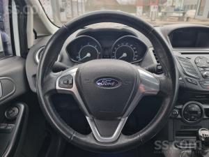 White Ford Fiesta 2015 in Ogre, with an engine capacity of 1.60 L and mileage of 159 thousand km for 3150 €, photo 16 on AUTOMOTO.COM.LV