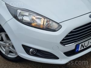 White Ford Fiesta 2015 in Ogre, with an engine capacity of 1.60 L and mileage of 159 thousand km for 3150 €, photo 21 on AUTOMOTO.COM.LV