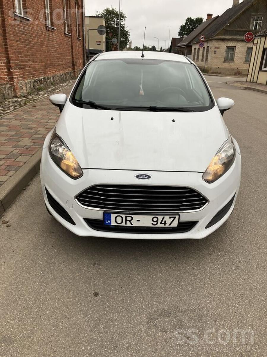 White Ford Fiesta 2015 in Ludza, with an engine capacity of 1.50 L and mileage of 226 thousand km for 3550 €, photo 1 on AUTOMOTO.COM.LV
