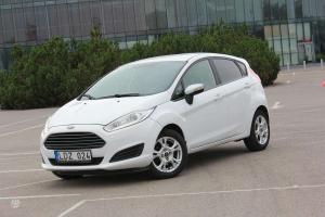 White Ford Fiesta 2016 in Siauliai, with an engine capacity of 1.60 L and mileage of 61 thousand km for 6800 €, photo 4 on AUTOMOTO.COM.LV