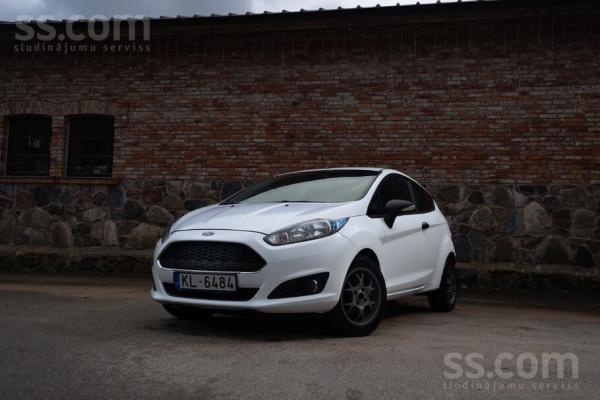 White Ford Fiesta 2016 in Riga, with an engine capacity of 1.50 L and mileage of 253 thousand km for 3500 €, photo 9 on AUTOMOTO.COM.LV