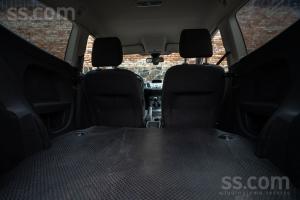 White Ford Fiesta 2016 in Riga, with an engine capacity of 1.50 L and mileage of 253 thousand km for 3500 €, photo 15 on AUTOMOTO.COM.LV