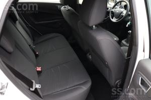 Balts Ford Fiesta 2016 Valmiera, ar dzinēja tilpumu 1.50 L un nobraukumu 225 tūkst. km par 4950 €, foto 8 vietnē AUTOMOTO.COM.LV