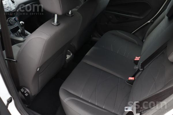 Ford Fiesta 2016 in Valmiera on AUTOMOTO.COM.LV White Ford Fiesta 2016 in Valmiera, with an engine capacity of 1.50 L and mileage of 225 thousand km for 4950 €, photo 9 on AUTOMOTO.COM.LV