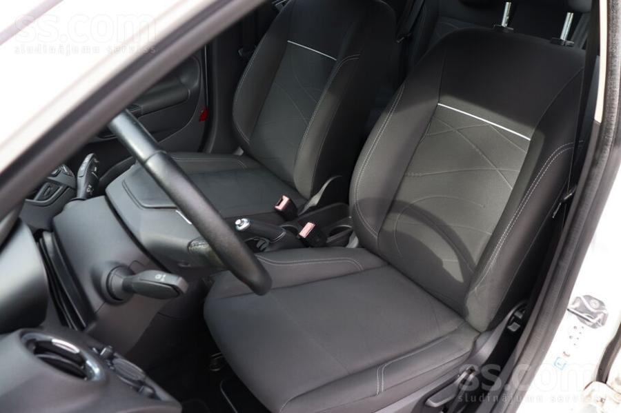 Balts Ford Fiesta 2016 Valmiera, ar dzinēja tilpumu 1.50 L un nobraukumu 225 tūkst. km par 4950 €, foto 11 vietnē AUTOMOTO.COM.LV
