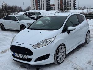 Balts Ford Fiesta 2017 Viļņa, ar dzinēja tilpumu 1.00 L un nobraukumu 149 tūkst. km par 7000 €, foto 3 vietnē AUTOMOTO.COM.LV