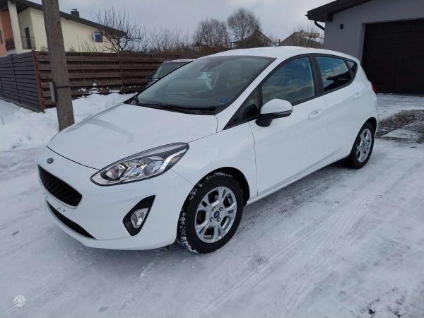 White Ford Fiesta 2018 in Marijampole, with an engine capacity of 1.08 L and mileage of 105 thousand km for 6750 €, photo 1 on AUTOMOTO.COM.LV