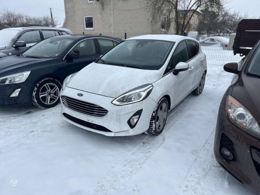 Balts Ford Fiesta 2018 Viļņa, ar dzinēja tilpumu 1.00 L un nobraukumu 230 tūkst. km par 4950 €, foto 1 vietnē AUTOMOTO.COM.LV
