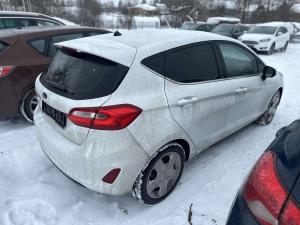 Balts Ford Fiesta 2018 Viļņa, ar dzinēja tilpumu 1.00 L un nobraukumu 230 tūkst. km par 4950 €, foto 4 vietnē AUTOMOTO.COM.LV