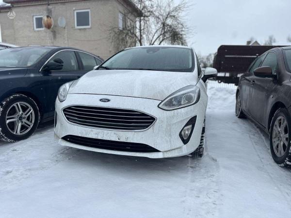 White Ford Fiesta 2018 in Vilnius, with an engine capacity of 1.00 L and mileage of 230 thousand km for 4950 €, photo 5 on AUTOMOTO.COM.LV
