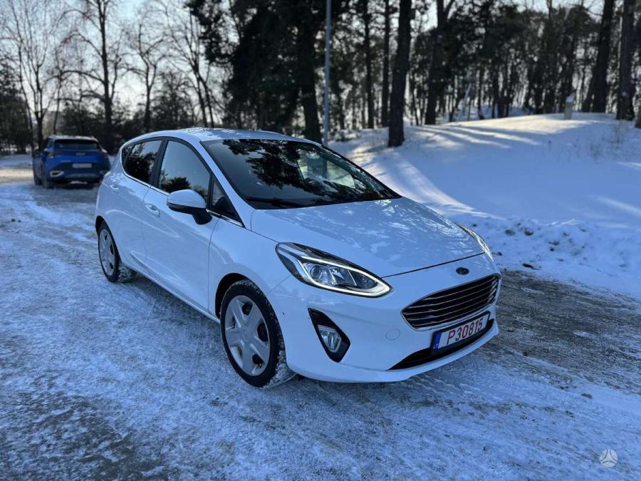 Balts Ford Fiesta 2018 Viļņa, ar dzinēja tilpumu 1.00 L un nobraukumu 230 tūkst. km par 4900 €, foto 3 vietnē AUTOMOTO.COM.LV