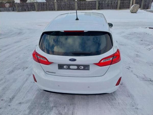 White Ford Fiesta 2018 in Marijampole, with an engine capacity of 1.08 L and mileage of 105 thousand km for 6450 €, photo 4 on AUTOMOTO.COM.LV