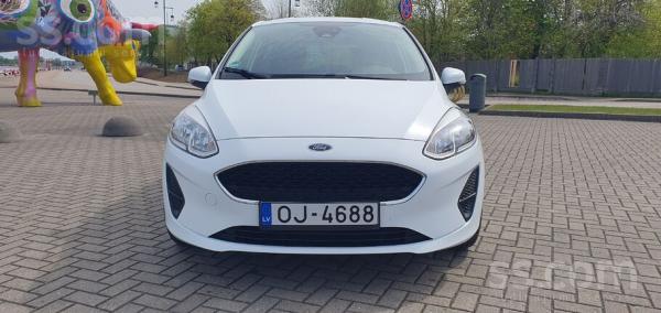 White Ford Fiesta 2018 in Ventspils, with an engine capacity of 1.50 L and mileage of 300 thousand km for 3300 €, photo 5 on AUTOMOTO.COM.LV