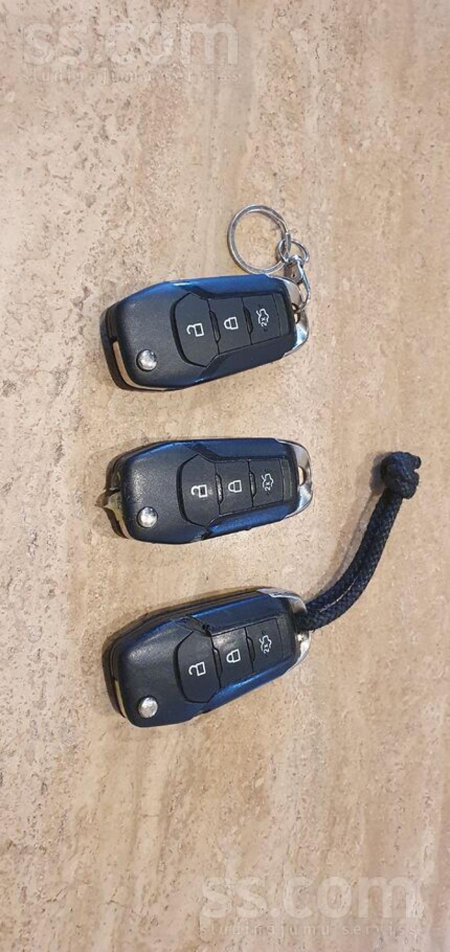 Balts Ford Fiesta 2018 Ventspils, ar dzinēja tilpumu 1.50 L un nobraukumu 300 tūkst. km par 3300 €, foto 13 vietnē AUTOMOTO.COM.LV