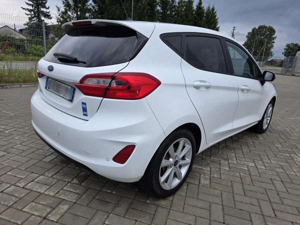 Balts Ford Fiesta 2018 Tauragė, ar dzinēja tilpumu 1.00 L un nobraukumu 118 tūkst. km par 5200 €, foto 3 vietnē AUTOMOTO.COM.LV