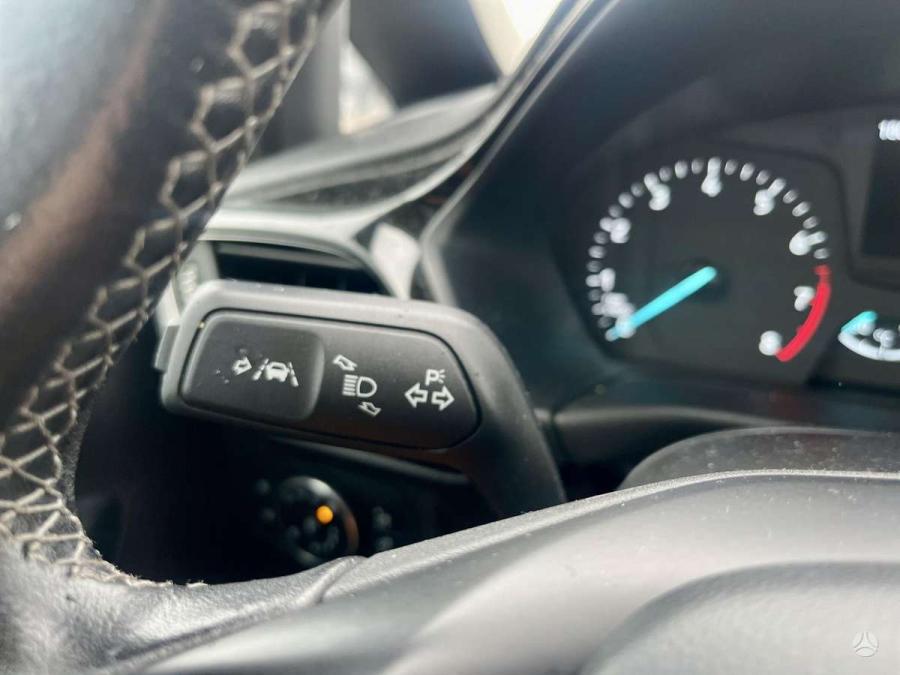 Balts Ford Fiesta 2018 Viļņa, ar dzinēja tilpumu 1.00 L un nobraukumu 180 tūkst. km par 3400 €, foto 16 vietnē AUTOMOTO.COM.LV