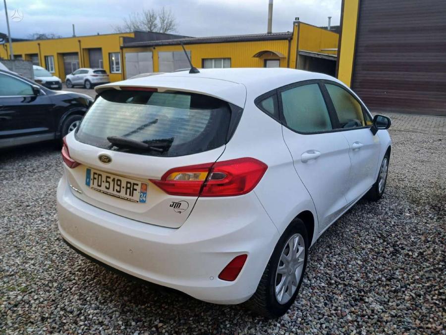 Balts Ford Fiesta 2019 Tauragė, ar dzinēja tilpumu 1.00 L un nobraukumu 105 tūkst. km par 5700 €, foto 1 vietnē AUTOMOTO.COM.LV