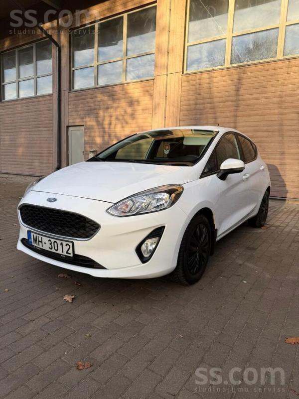 White Ford Fiesta 2019 in Jelgava, with an engine capacity of 1.50 L and mileage of 228 thousand km for 7200 €, photo 3 on AUTOMOTO.COM.LV