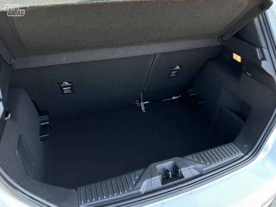 Balts Ford Fiesta 2019 Kauņa, ar dzinēja tilpumu 1.00 L un nobraukumu 102 tūkst. km par 11472 €, foto 12 vietnē AUTOMOTO.COM.LV