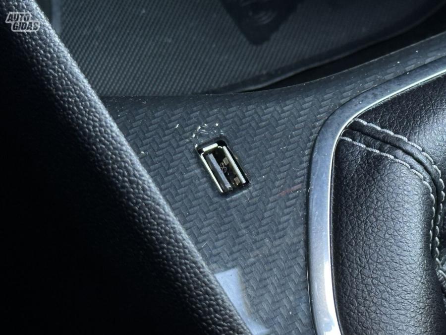 Balts Ford Fiesta 2019 Kauņa, ar dzinēja tilpumu 1.00 L un nobraukumu 102 tūkst. km par 11472 €, foto 31 vietnē AUTOMOTO.COM.LV