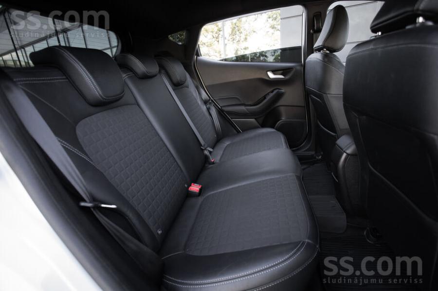 Balts Ford Fiesta 2019 Jelgava, ar dzinēja tilpumu 1.00 L un nobraukumu 0 tūkst. km par 10999 €, foto 14 vietnē AUTOMOTO.COM.LV