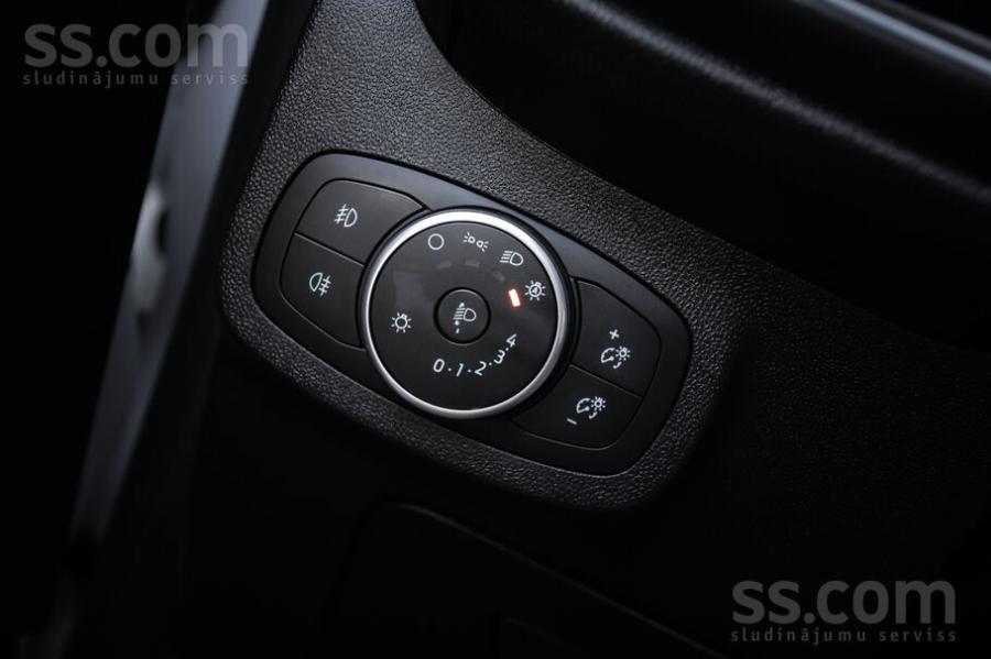 Balts Ford Fiesta 2019 Jelgava, ar dzinēja tilpumu 1.00 L un nobraukumu 0 tūkst. km par 10999 €, foto 33 vietnē AUTOMOTO.COM.LV