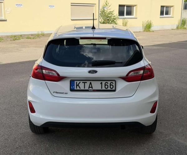 White Ford Fiesta 2019 in Vilnius, with an engine capacity of 1.50 L and mileage of 151 thousand km for 6499 €, photo 4 on AUTOMOTO.COM.LV