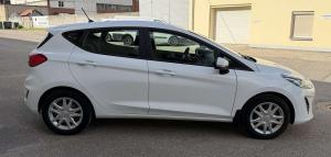 White Ford Fiesta 2019 in Vilnius, with an engine capacity of 1.50 L and mileage of 151 thousand km for 6499 €, photo 7 on AUTOMOTO.COM.LV