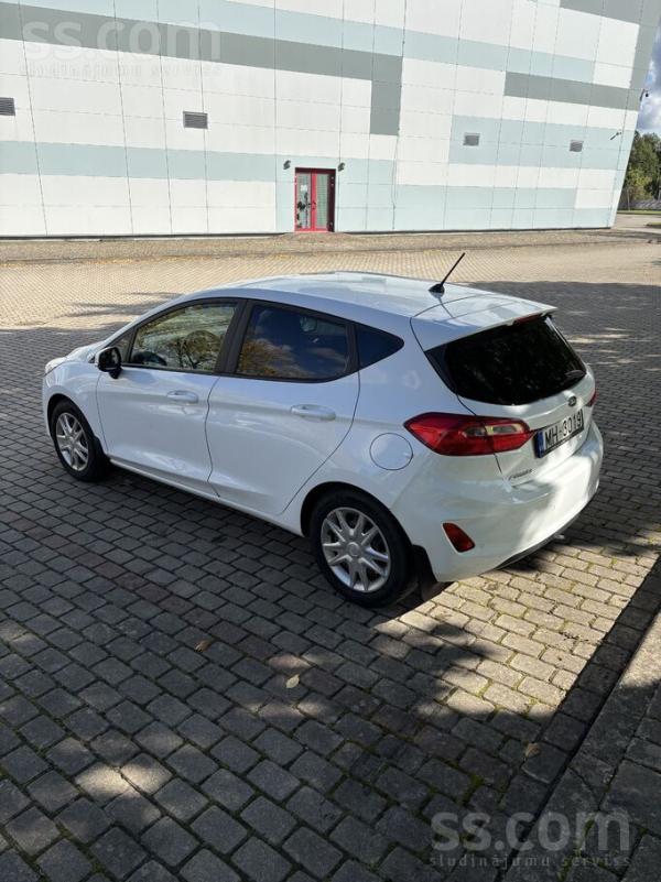 Balts Ford Fiesta 2019 Dobele, ar dzinēja tilpumu 1.50 L un nobraukumu 285 tūkst. km par 5500 €, foto 5 vietnē AUTOMOTO.COM.LV