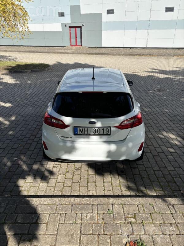 Balts Ford Fiesta 2019 Dobele, ar dzinēja tilpumu 1.50 L un nobraukumu 285 tūkst. km par 5500 €, foto 6 vietnē AUTOMOTO.COM.LV