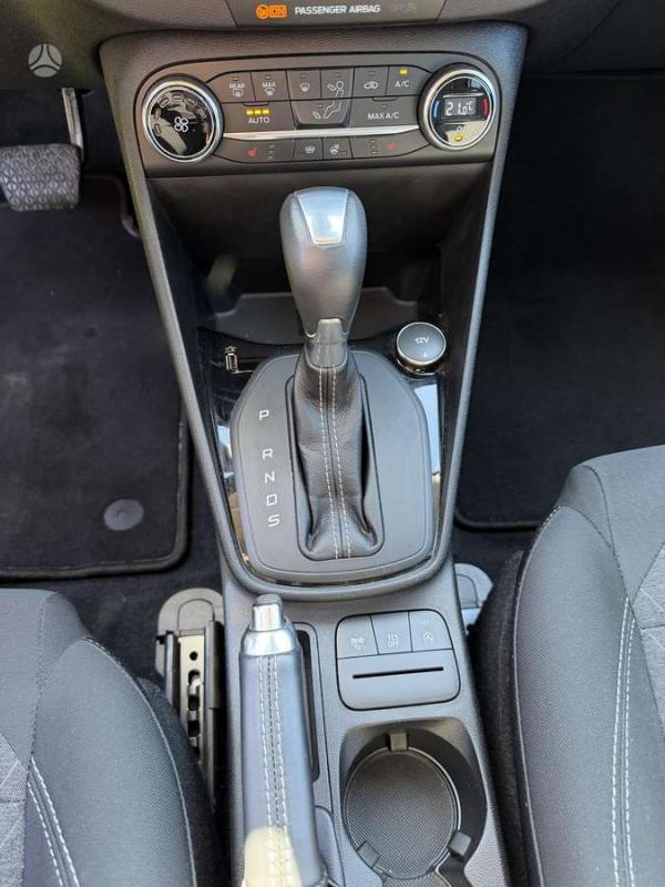 White Ford Fiesta 2020 in Vievis, with an engine capacity of 1.00 L and mileage of 29 thousand km for 9950 €, photo 10 on AUTOMOTO.COM.LV