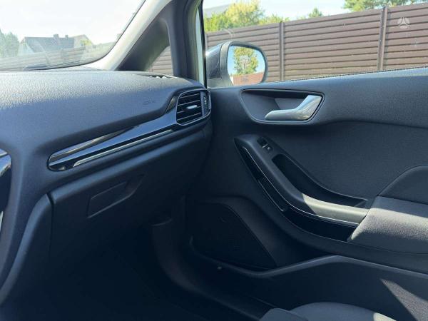 White Ford Fiesta 2020 in Vievis, with an engine capacity of 1.00 L and mileage of 29 thousand km for 9950 €, photo 11 on AUTOMOTO.COM.LV