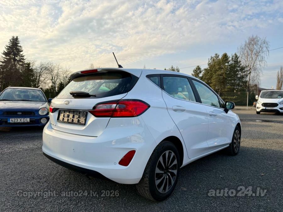 White Ford Fiesta 2022 in Tartu, with an engine capacity of 1.00 L and mileage of 119 thousand km for 12900 €, photo 12 on AUTOMOTO.COM.LV